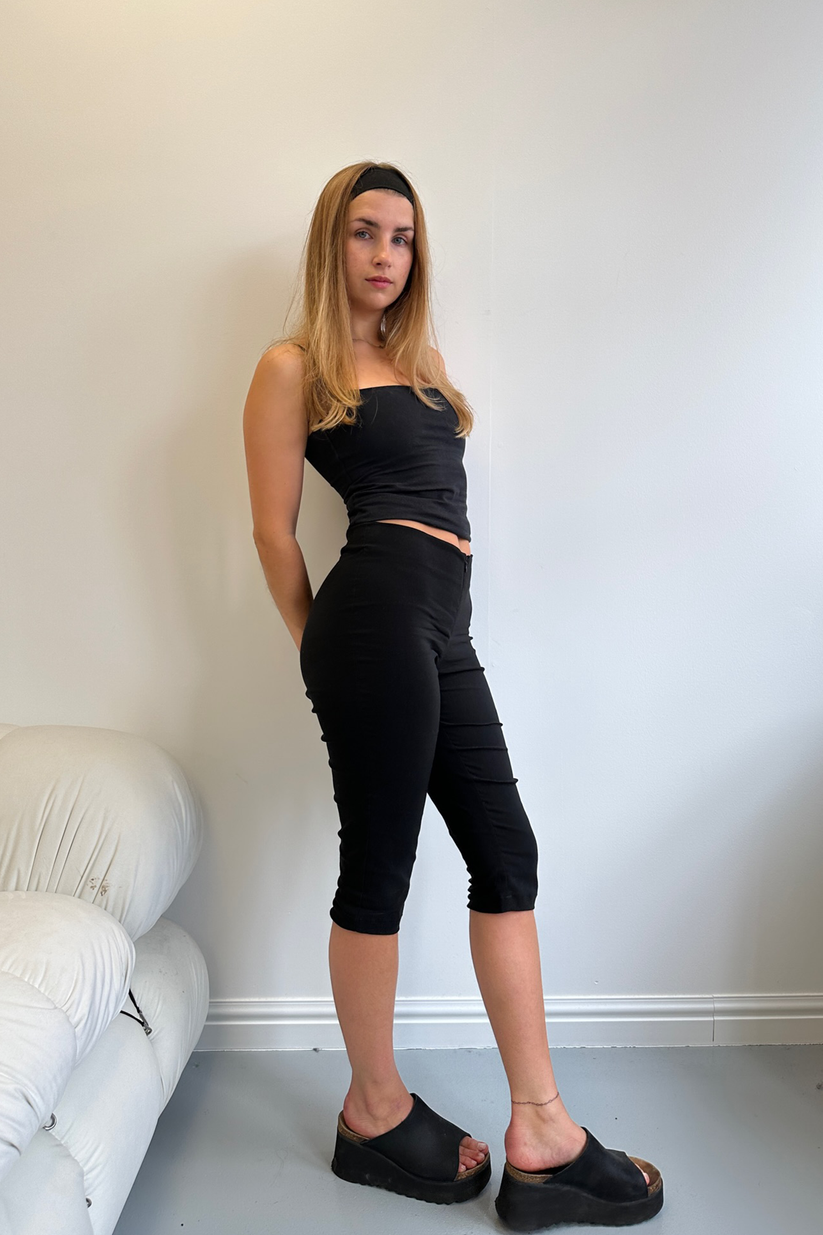 The slim fit capris - Black – Isabella Vrana